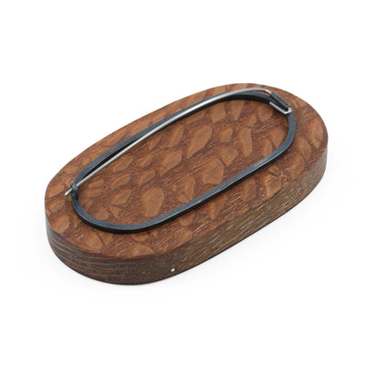 Contemporary brooches | Emily Kidson